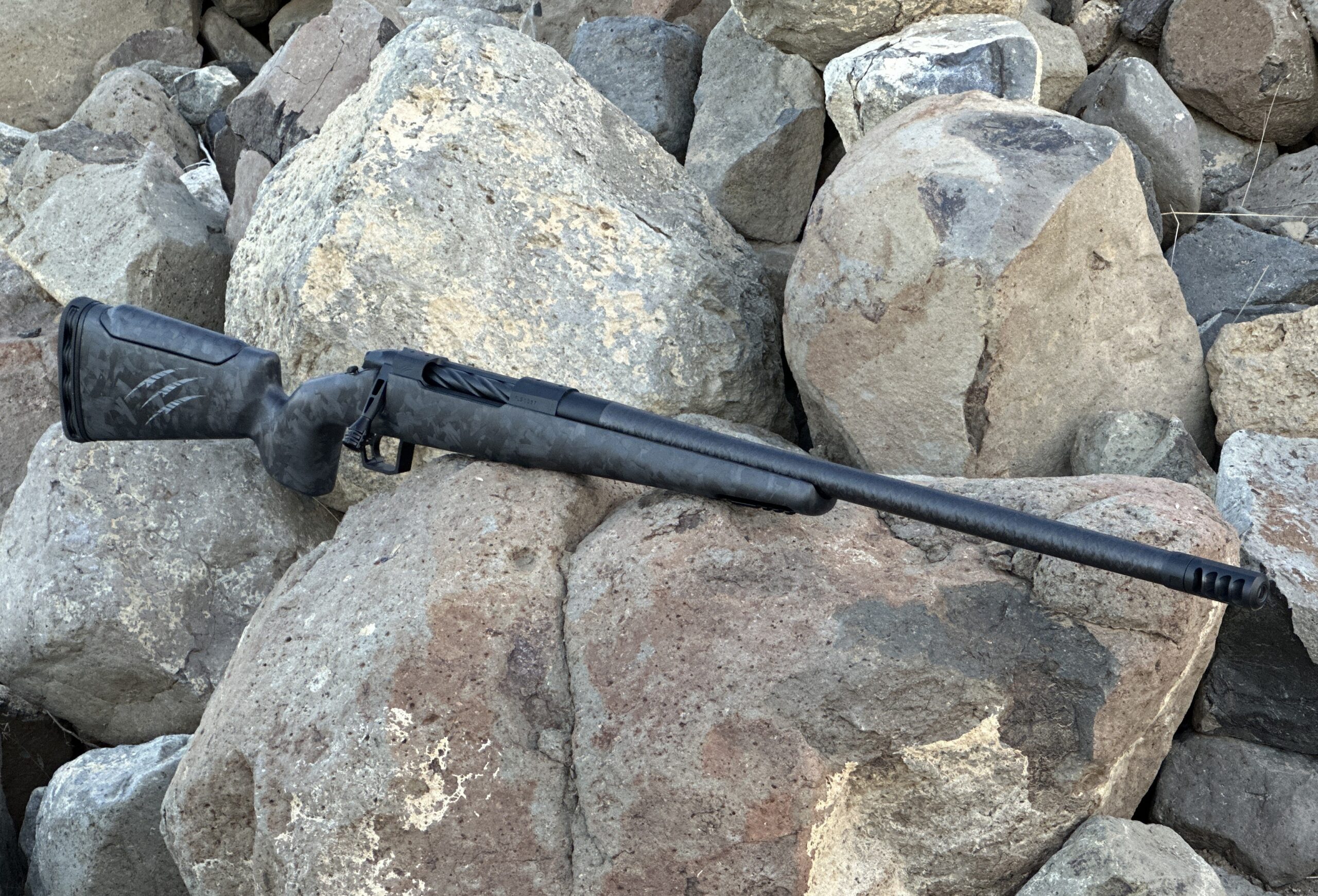 FIERCE FIREARMS CARBON RIVAL XP 22" 7MM PRC MATRIX BLACK