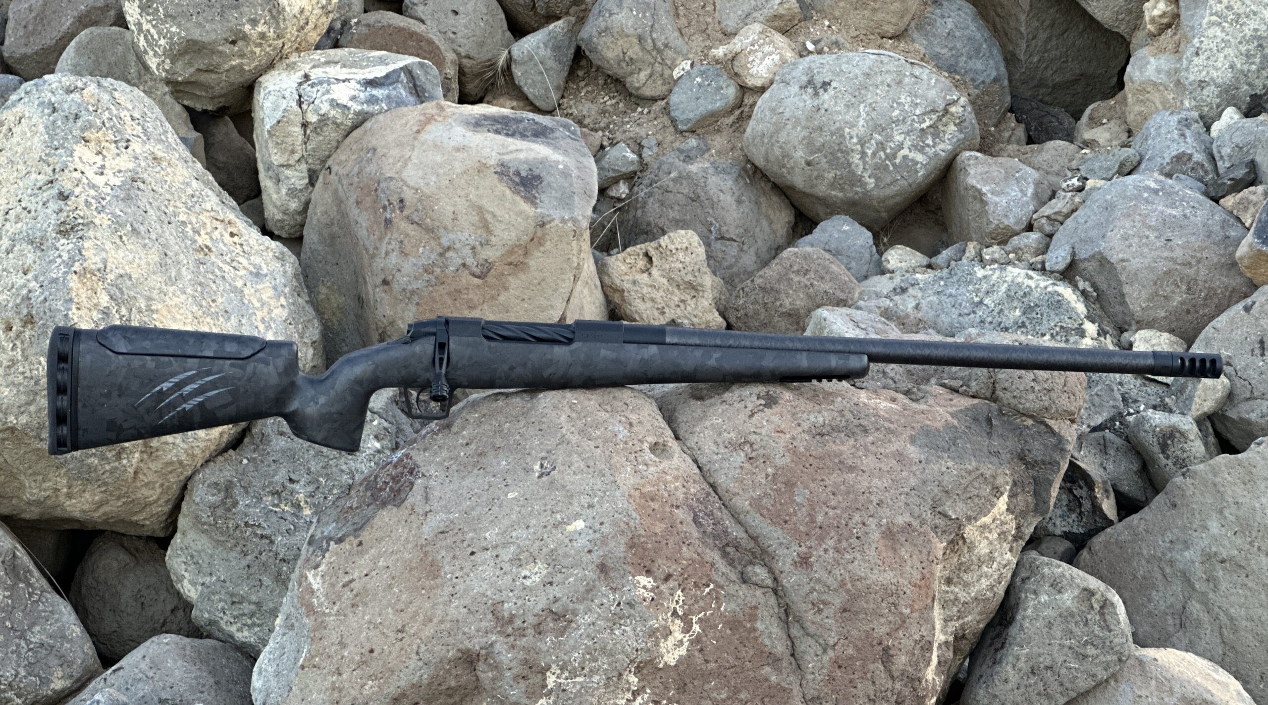 FIERCE FIREARMS CARBON RIVAL XP 22" 7MM PRC MATRIX BLACK